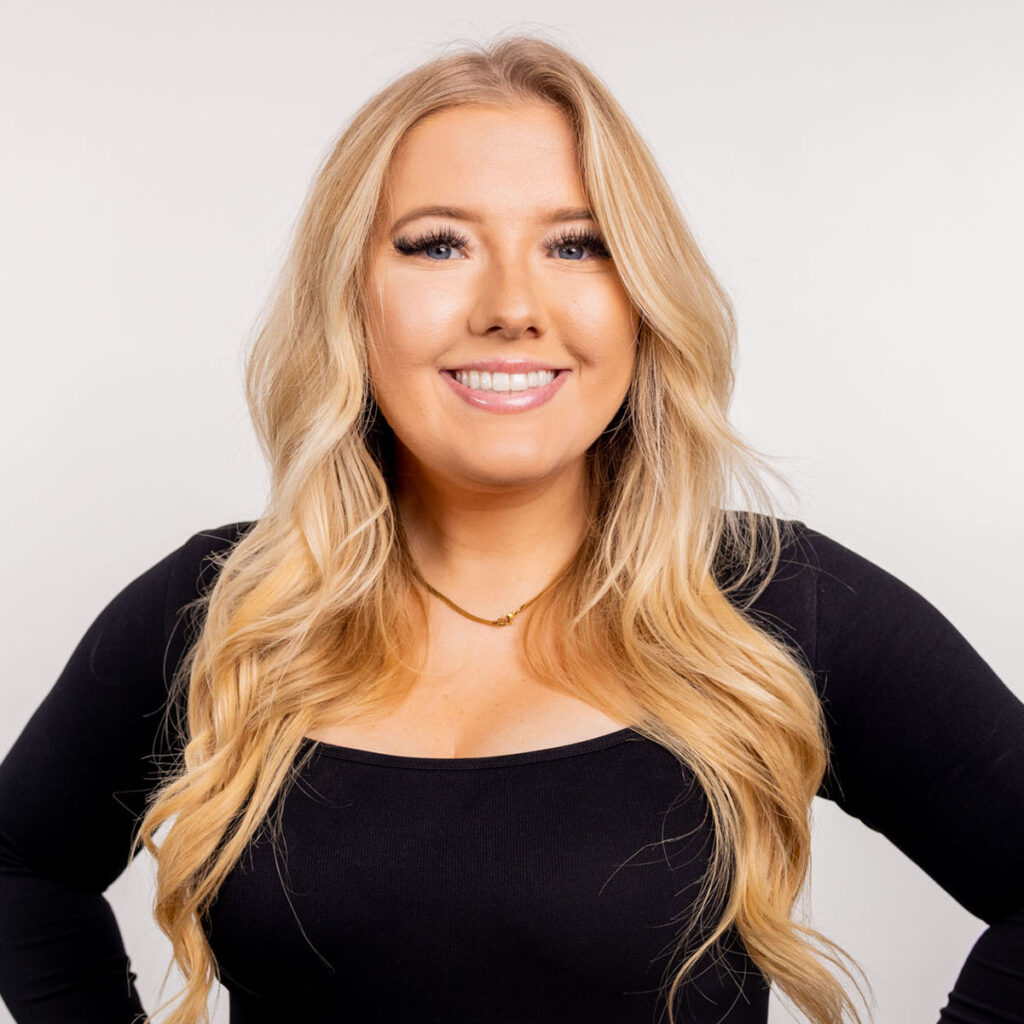 Our Team - Renata Salons